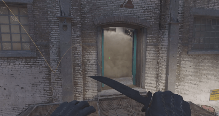 CS2 Train Smokes Guide - Learn the Best Train Smoke Spots