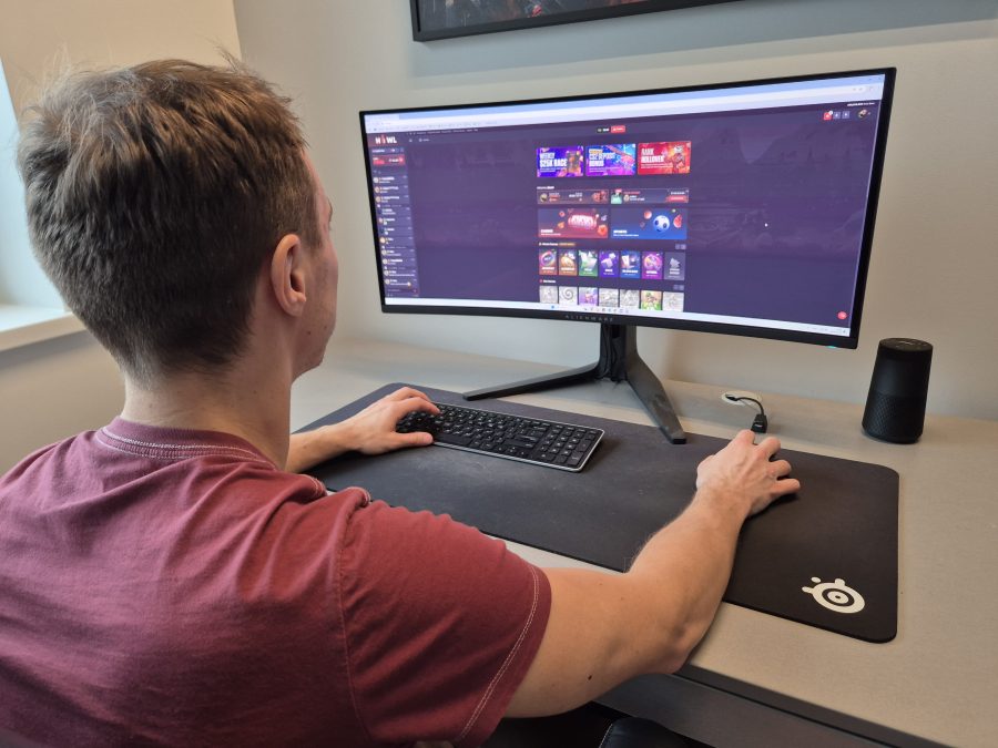 Howl.GG Review 2025 - We reviewed the platform